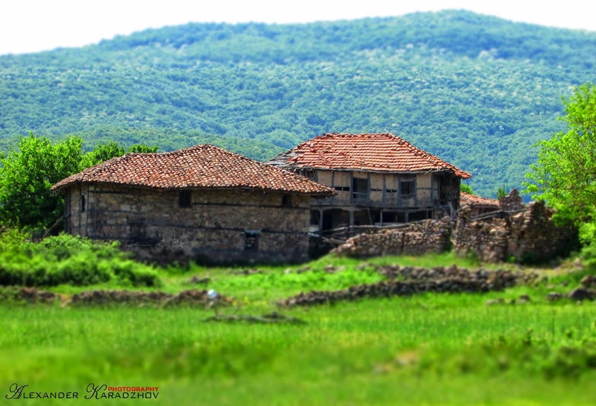 Юрпек - хребетът на безмълвието и вълците | highviewart.com