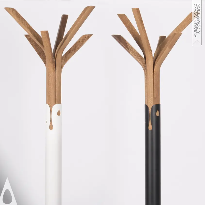 Умната закачалка на българското студио Love 2 Design | highviewart.com