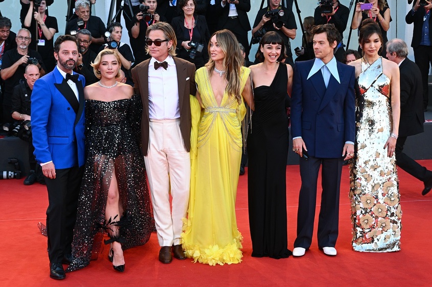 Премиерата на филма Dont Worry Darling във Венеция бе